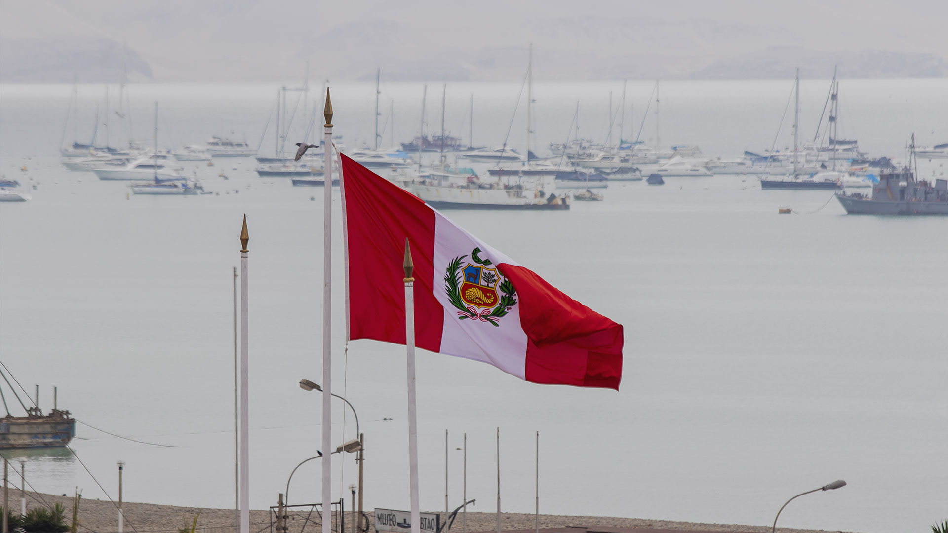 Celebra el Día de la Bandera peruana | Perú Travel