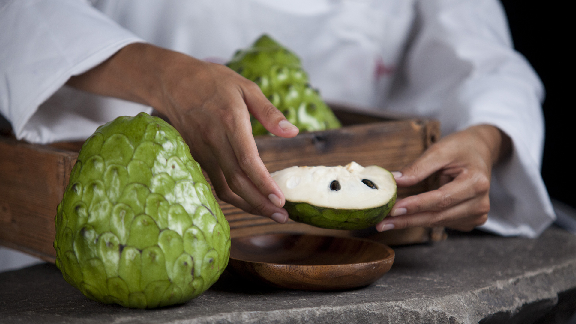 Four incredible exotic fruits you can find in Peru