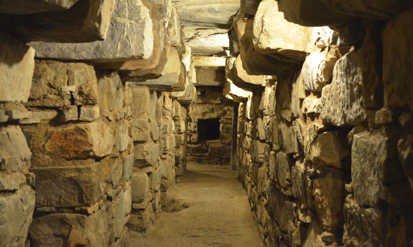 Lanzón Monolítico, la figura más emblemática de la Cultura Chavín